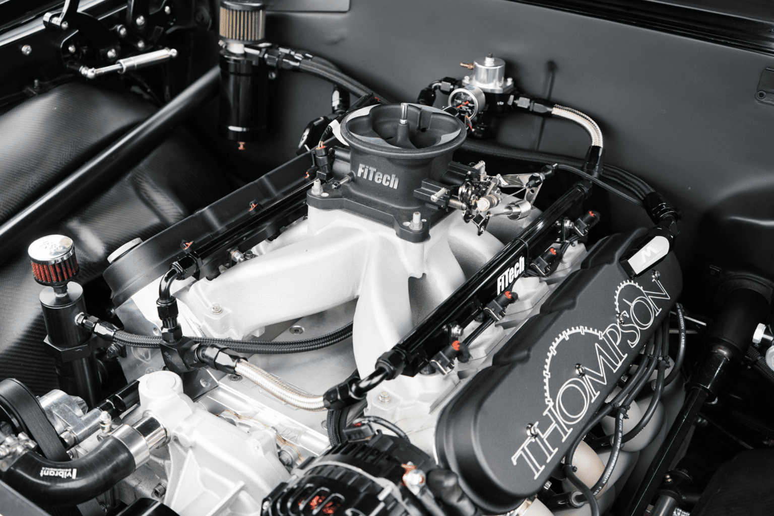 37012 Ultra Port LS 750 HP EFI Black System With LS3 Intake - FiTech ...